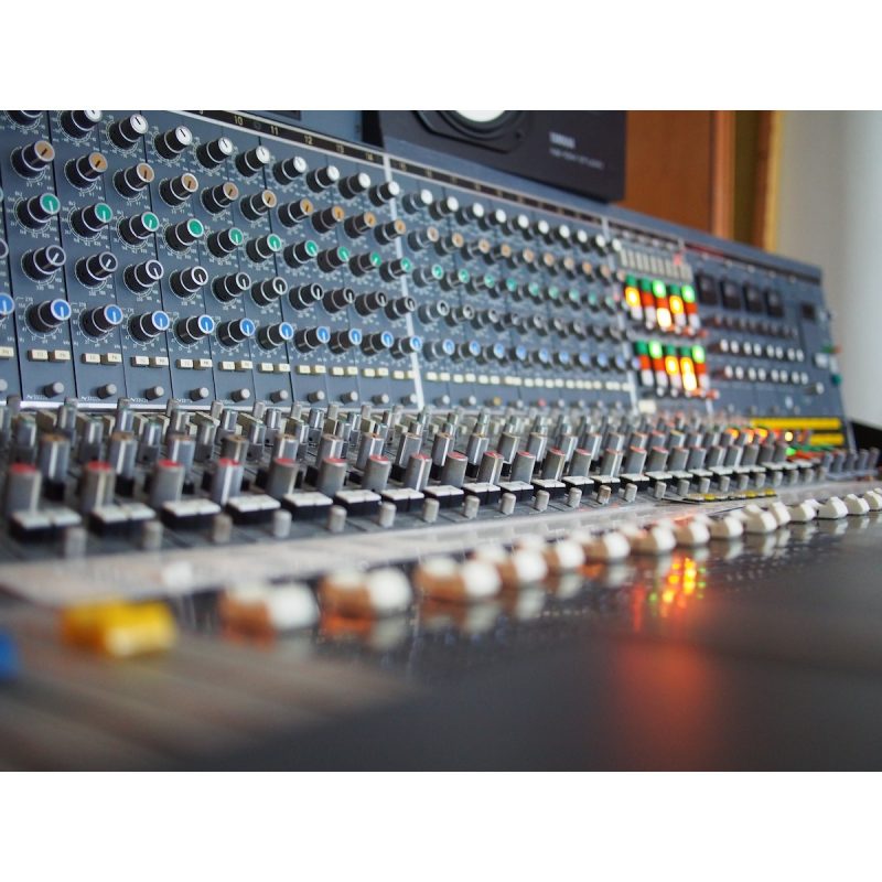 Neve 24 Channel BBC Console (Vintage) – Sonic Circus