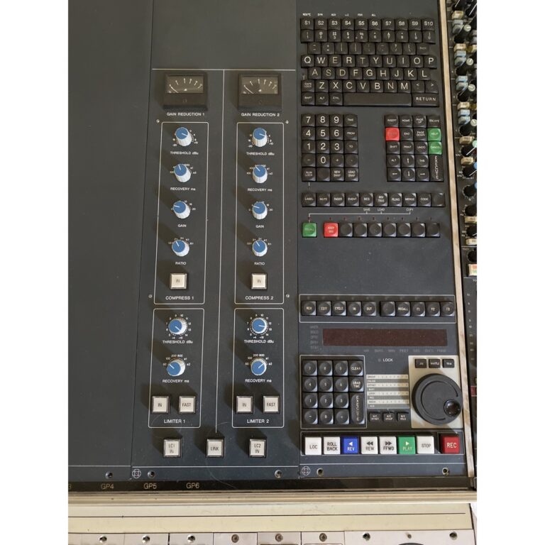 Used / Vintage Consoles – Sonic Circus
