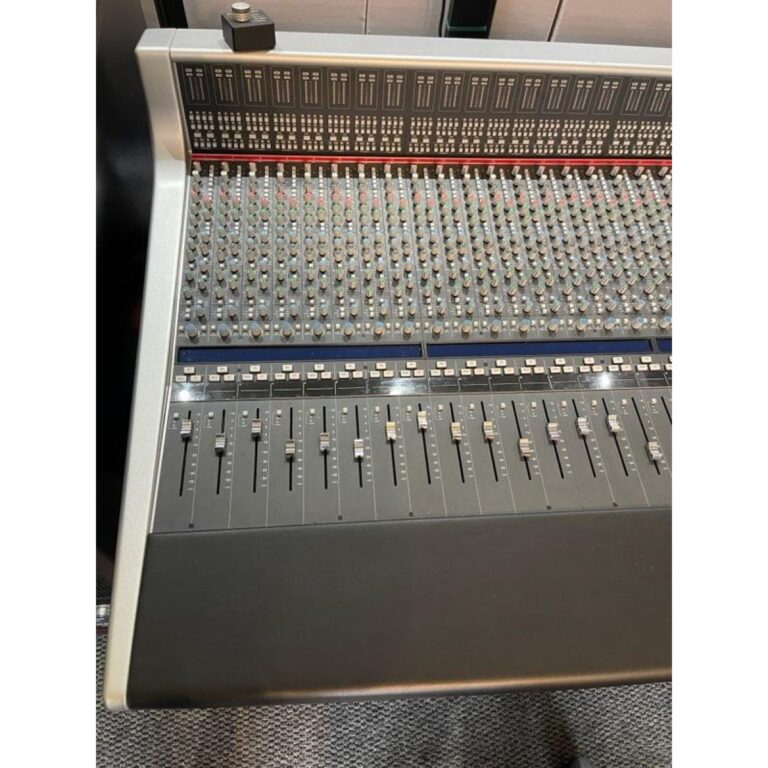 Soundcraft MH3 Live Analog Console (Used) – Sonic Circus