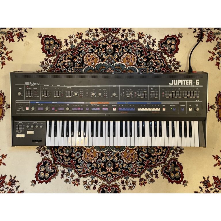 Roland Jupiter 6 Vintage Analog Synth – Sonic Circus