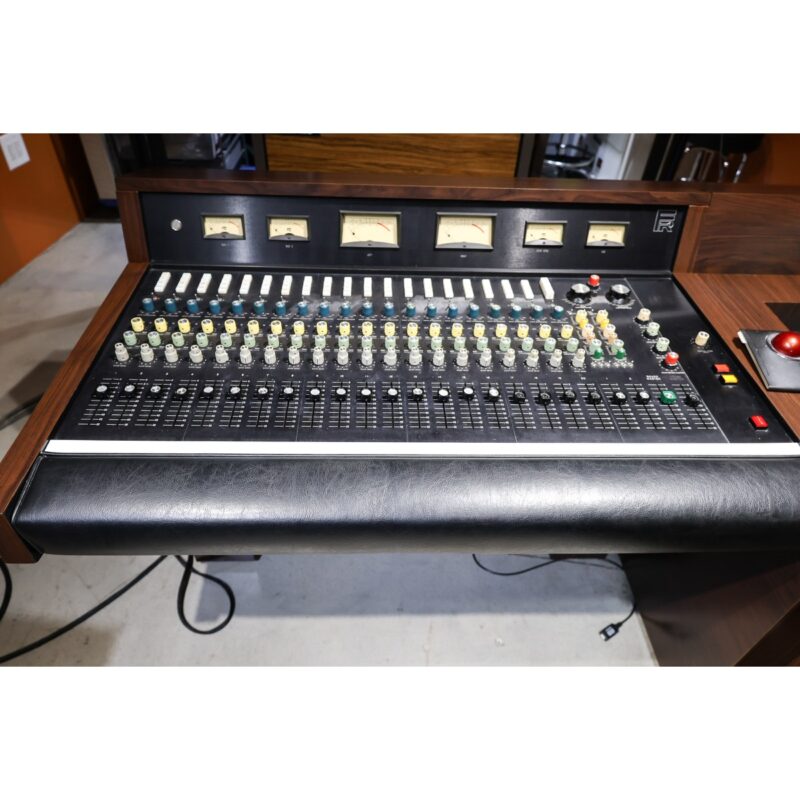 Spectra Sonics 20 x 16 Vintage Recording Console Grand Ole Opry – Sonic ...