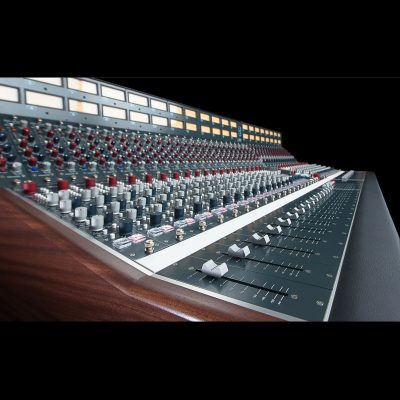 Rupert Neve Designs Shelford 5088 32-Channel Analog Console – Sonic Circus