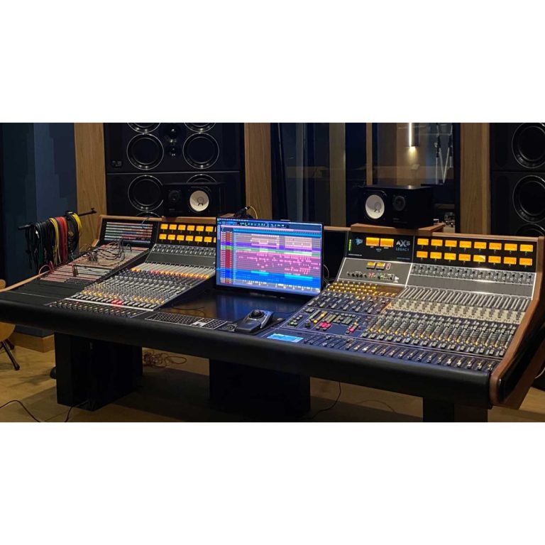 API Legacy AXS 32 Channel loaded – Sonic Circus