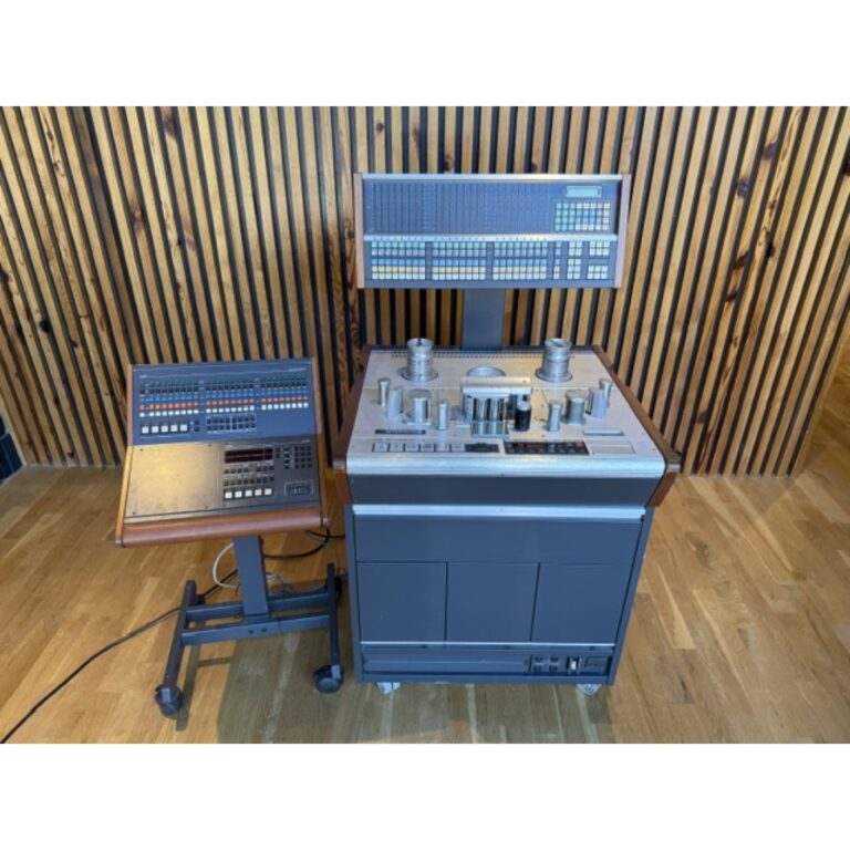 Studer A820 2″ 24 Track Analog Recorder (437 hours) with Auto Locater and Remote – Sonic Circus