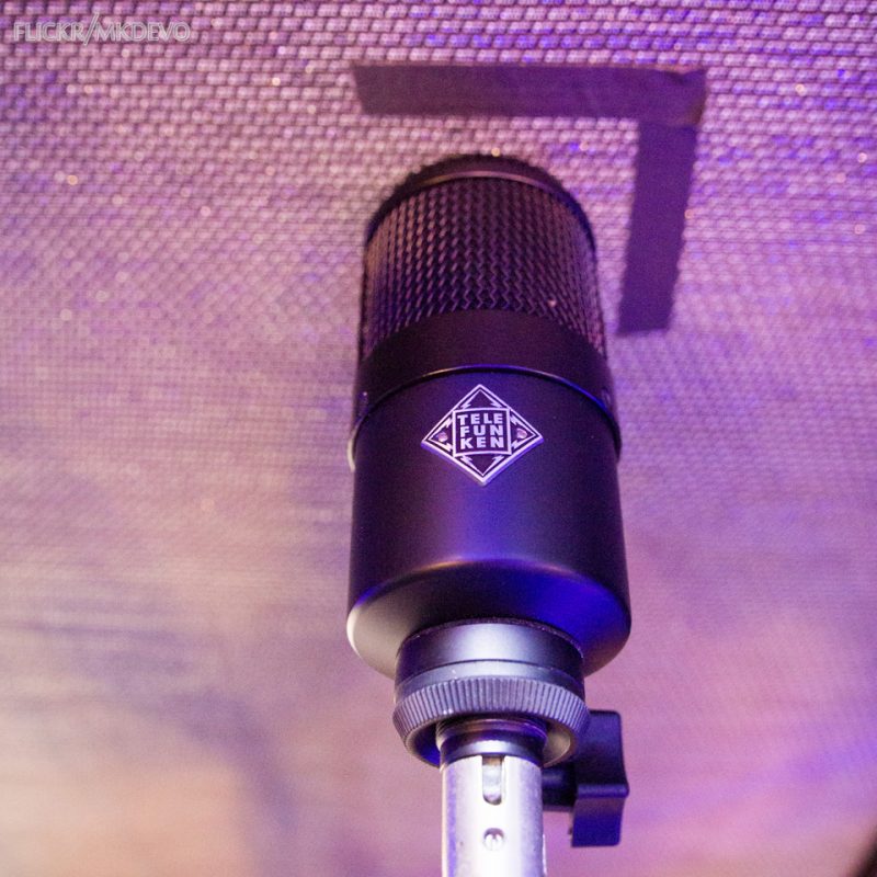 Telefunken M82 Broadcast Package Microphone – Sonic Circus